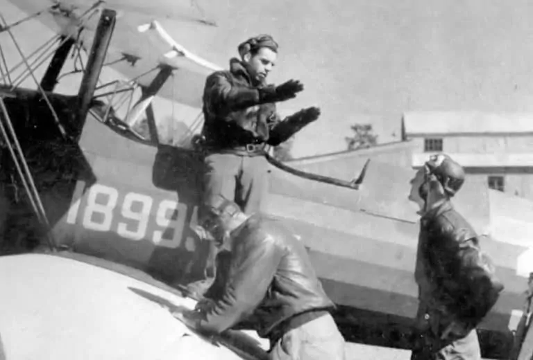 The PT17 Stearman Biplane - Airplane Tours Virginia