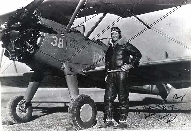 The PT17 Stearman Biplane - Airplane Tours Virginia